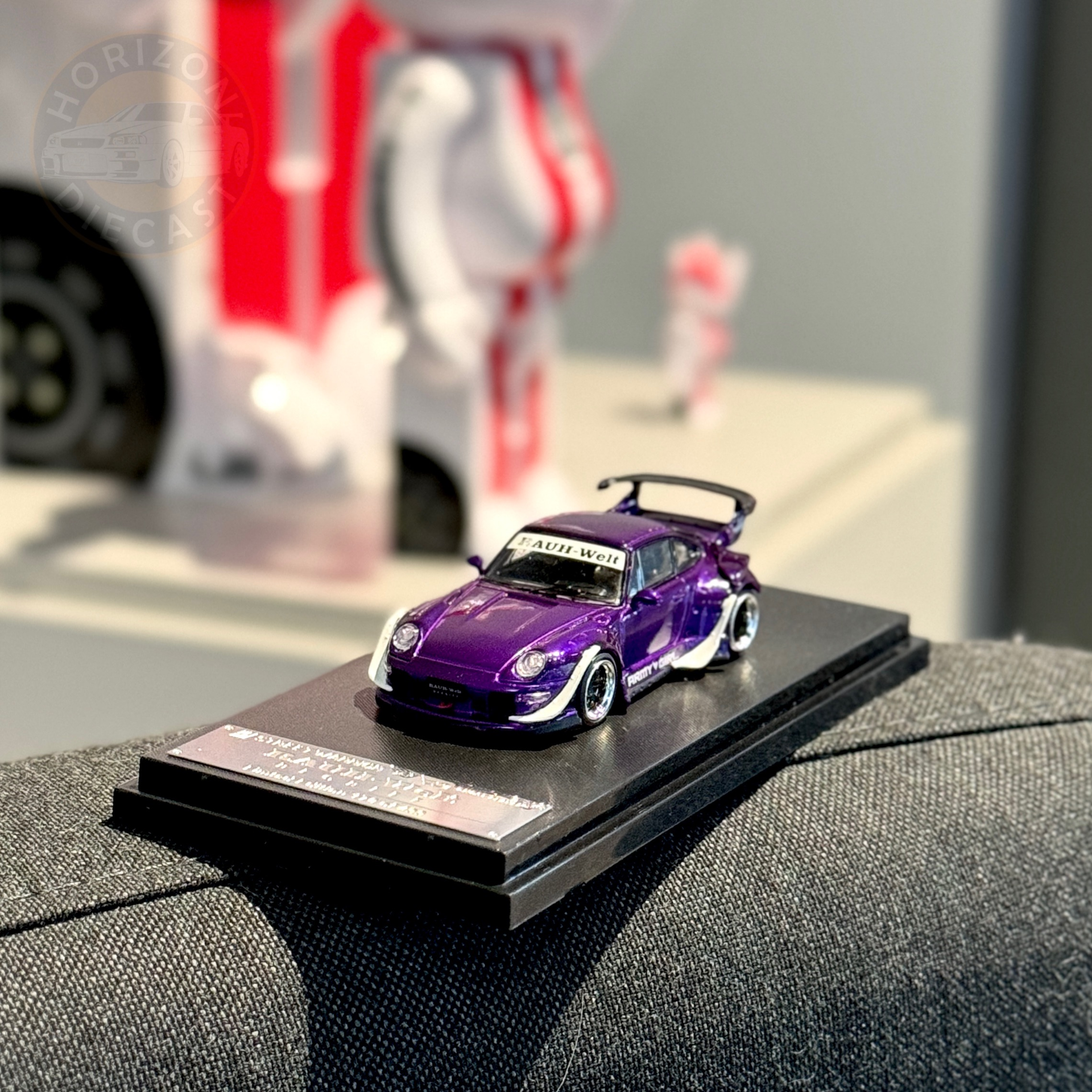 Mini GT 1:64 Porsche 911 GT3 R #80 AO Racing 2023 IMSA VIRginia Roxy M ...