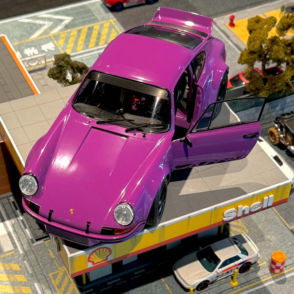 CM Models 1:64 – Horizon Diecast