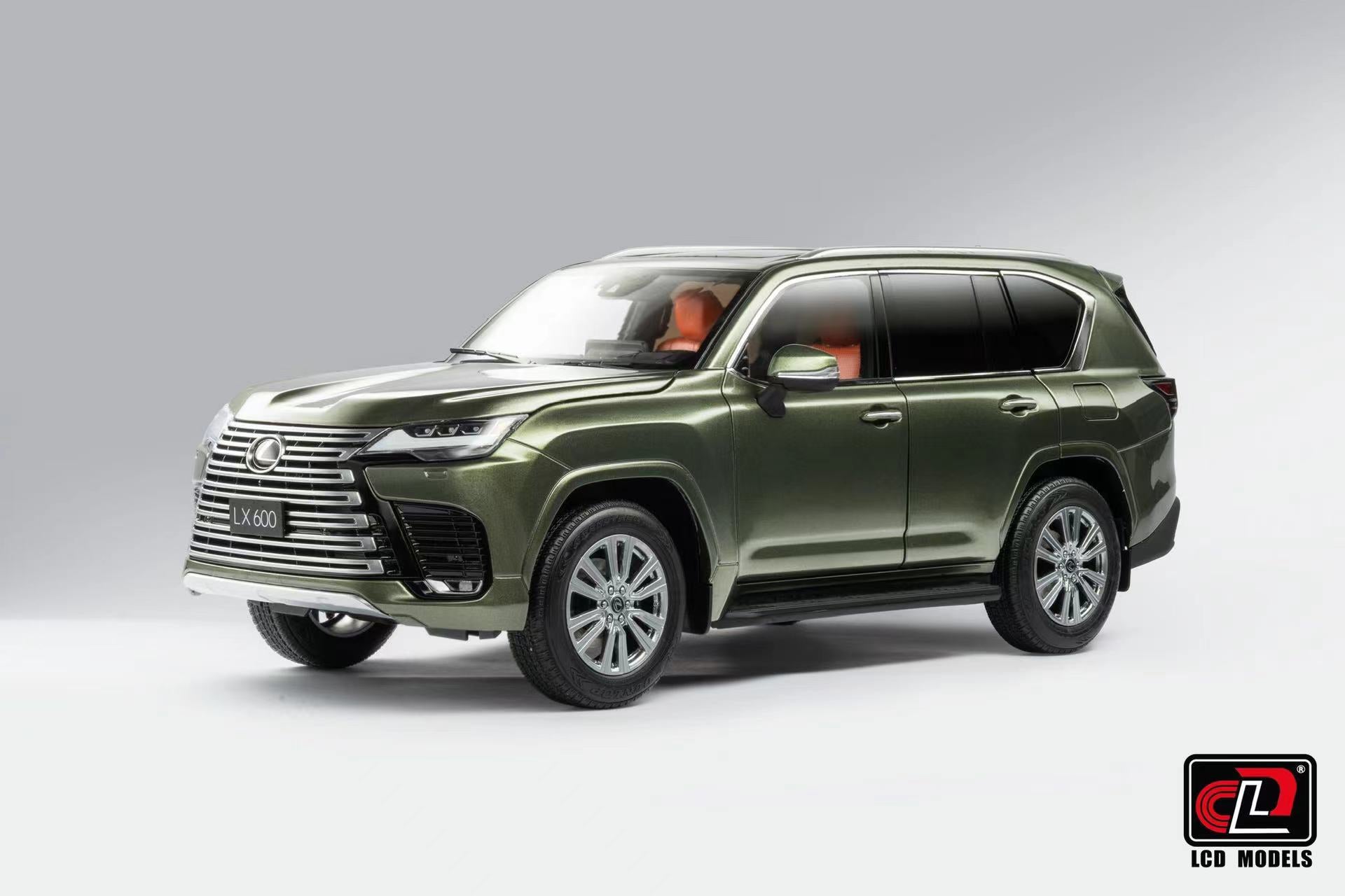 LCD 1:18 Lexus LX600 (Green) – Horizon Diecast
