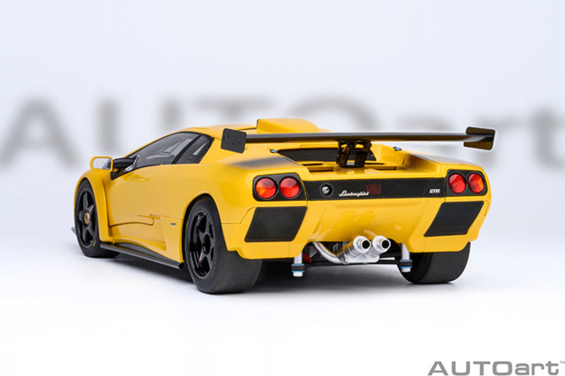[Preorder] AUTOart 1:18 Lamborghini Diablo GT-R - Superfly Yellow 7913 ...